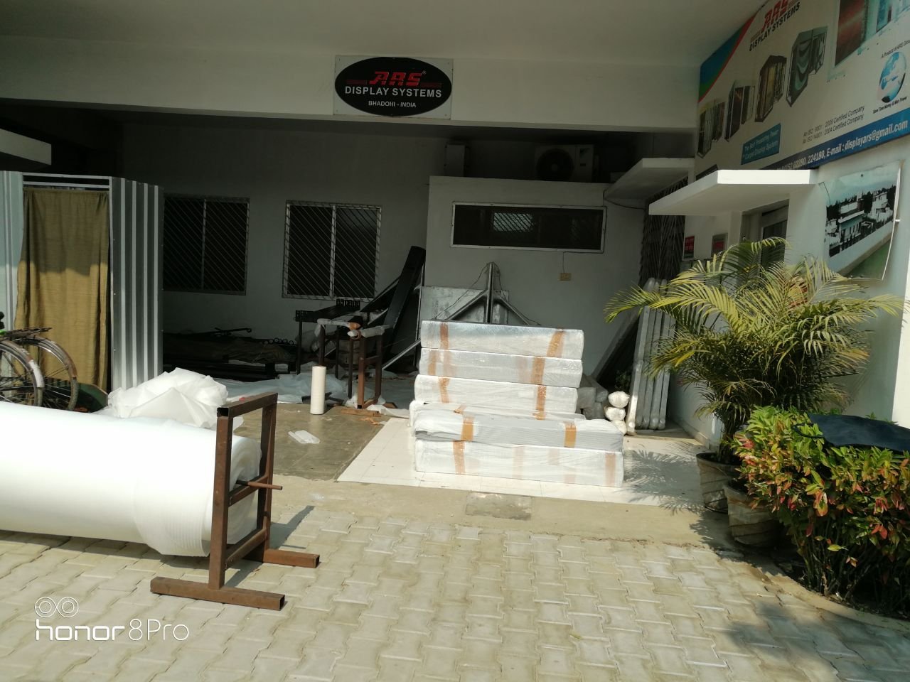 About Us - ARS Display Systems